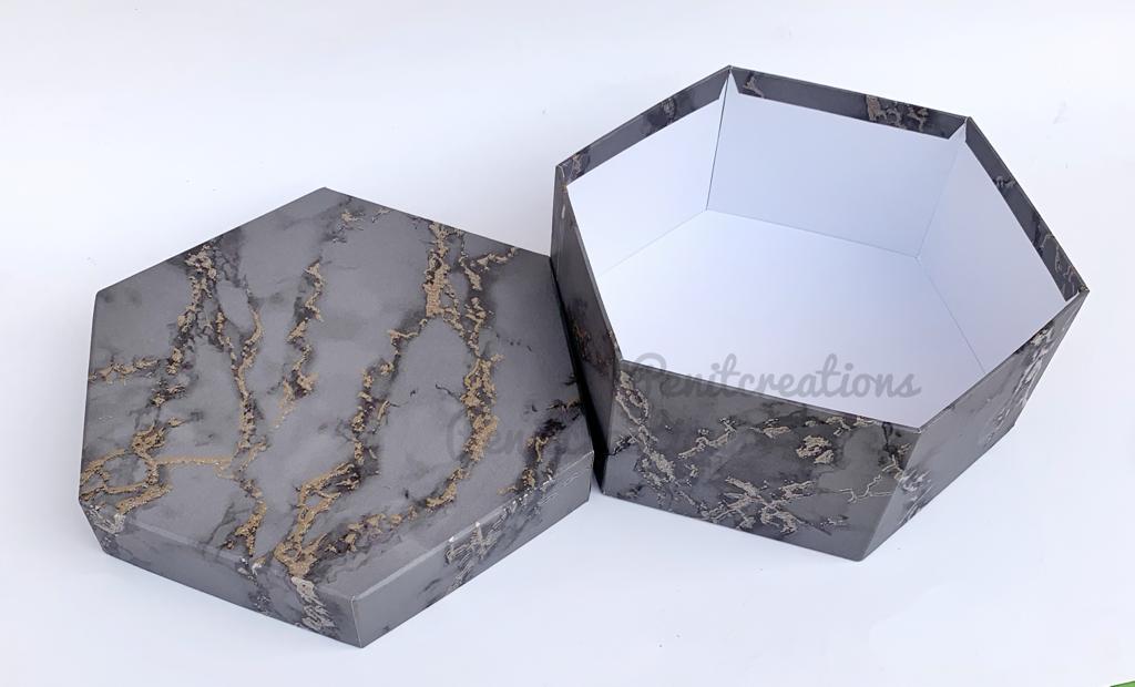 Hexagonal box - Penitcreations